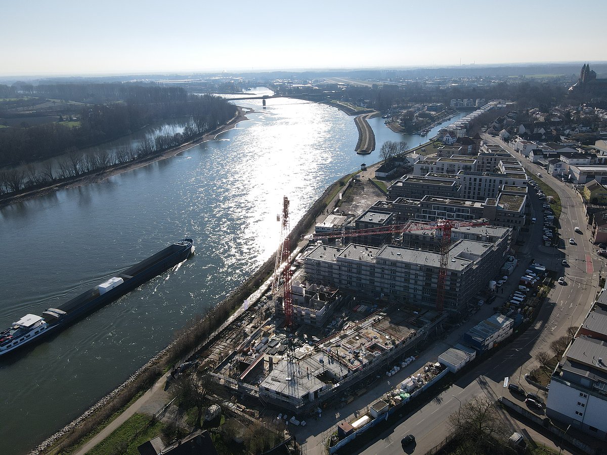 Update: SQUARE_SIDE biegt auf die Zielgerade ein